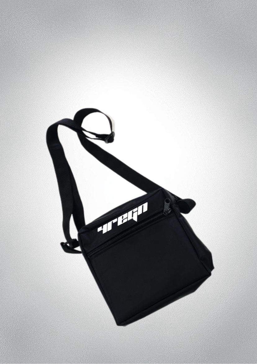 4REGN SIDE BAG